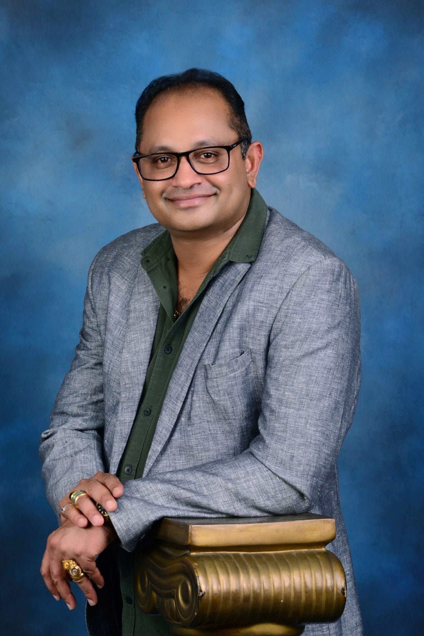 About Us - Chathil Gems